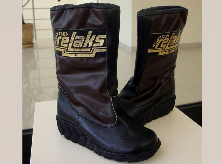 Kultowe buty rodem z PRL powracają z wielką pompą - Wiadomości i ...